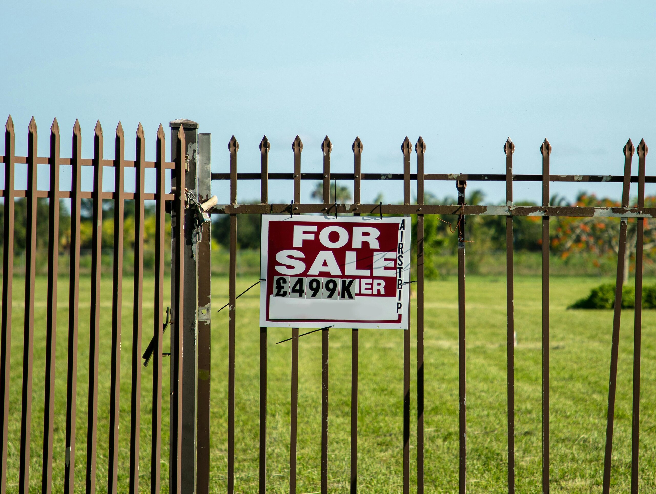 Selling a Small Plot of Land | Sills & Betteridge Solicitors