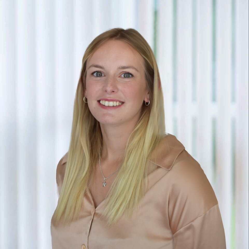 Clara Perry - Associate Solicitor | Sills & Betteridge LLP