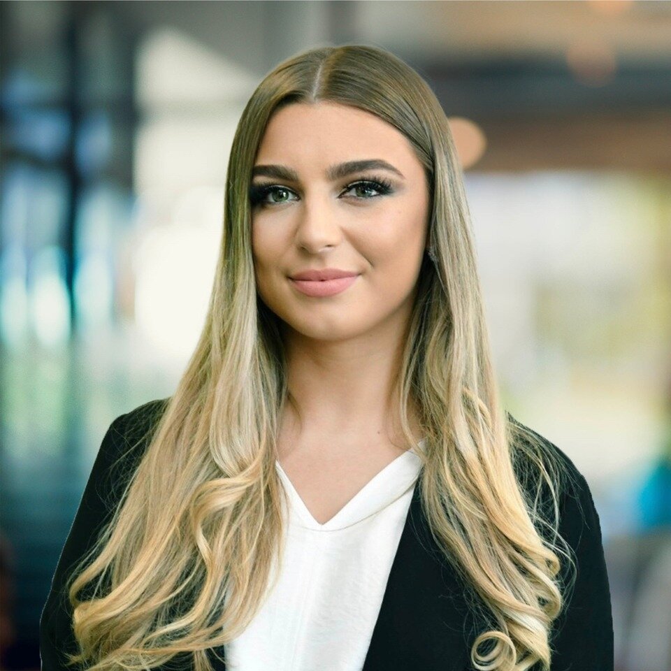 Claudia James - Paralegal | Sills & Betteridge Solicitors